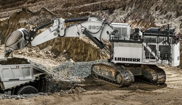 Характеристики Liebherr R9800 экскаватор карьерный (R 9800): двигатель ...