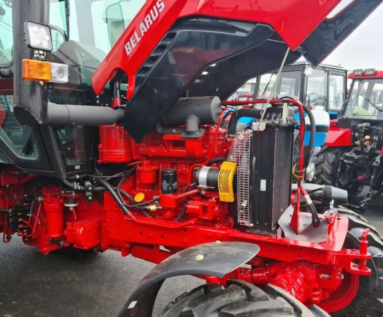 Характеристики МТЗ 82.3 трактор 4х4: двигатель, вес, габариты - Snabus.ru