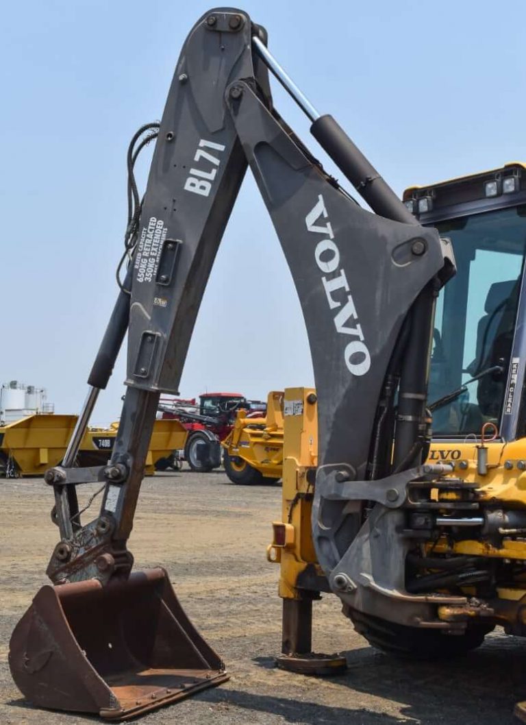 Характеристики Volvo BL71 экскаватор-погрузчик: двигатель, вес ...